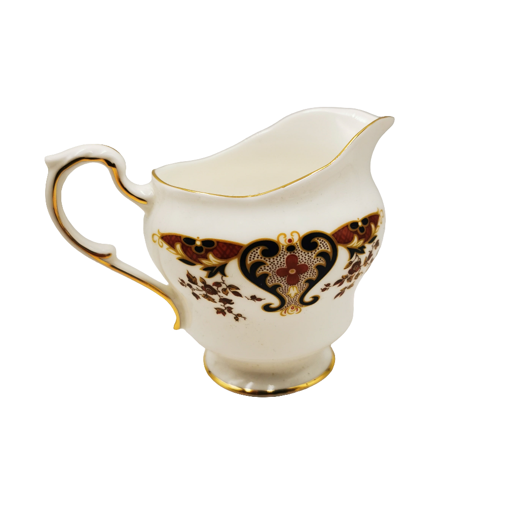 Colclough China Royale D-Shape Waisted Milk Jug – Vintage Farmhouse ...
